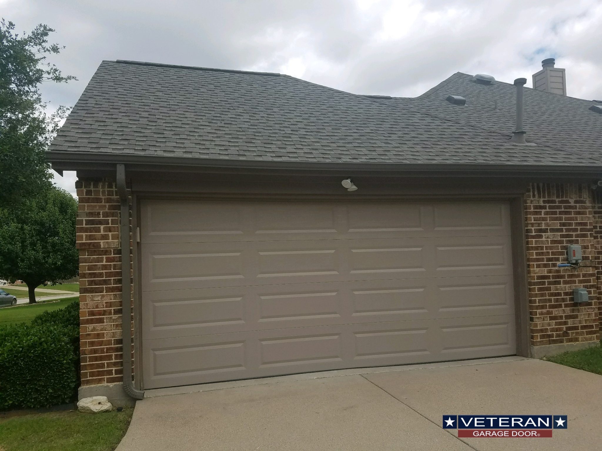 Clopay Model T52L Information & Technical Specifications